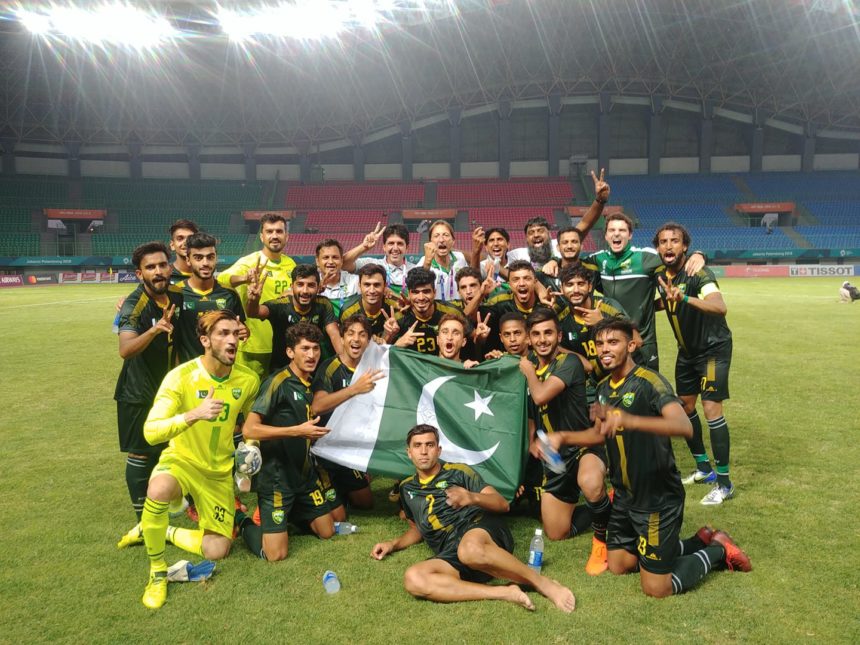 Pak footballers keen to excel in SAFF Championship: Coach [The Nation ...